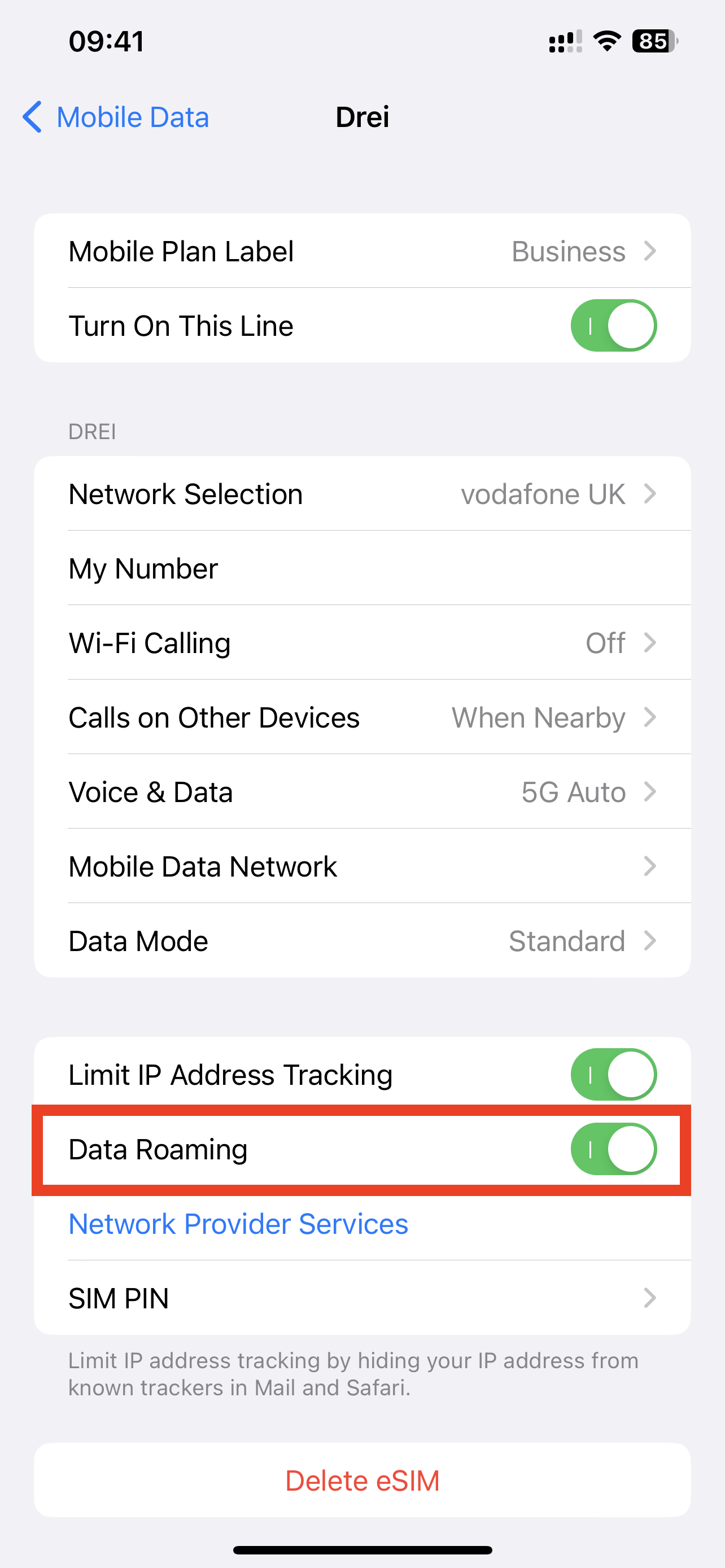 How to install an eSIM using a QR Code on Apple (iOS) Devices ...